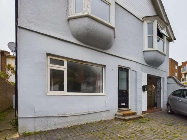 2 Bedroom Property