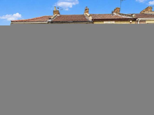 2 Bedroom Property