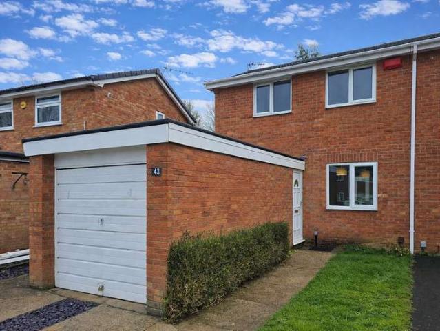 2 Bedroom Property