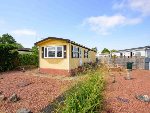 2 Bedroom Property