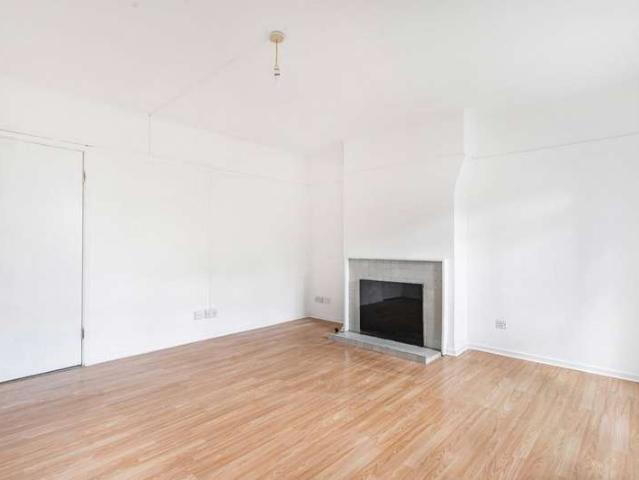 2 Bedroom Property