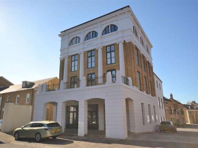 2 Bedroom Property