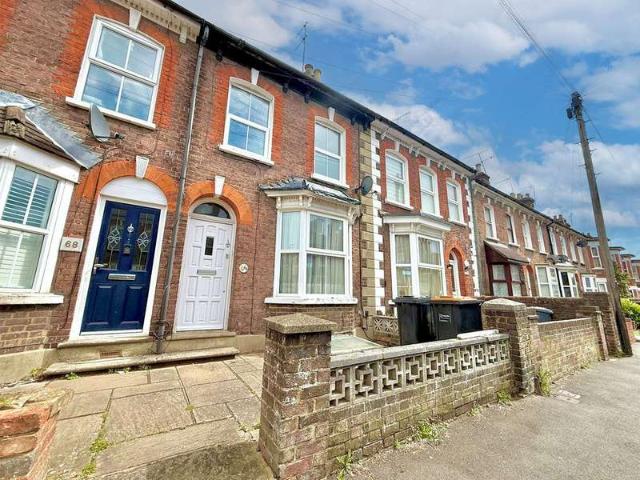 2 Bedroom Property
