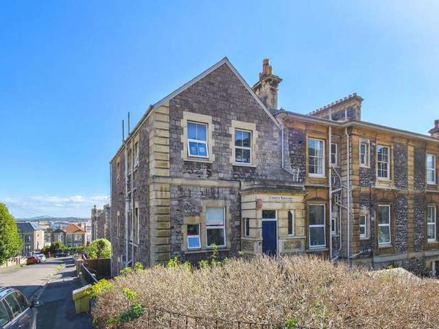 2 Bedroom Property