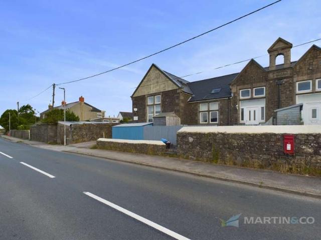 2 Bedroom Property