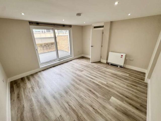 2 Bedroom Property