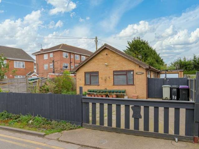 2 Bedroom Property