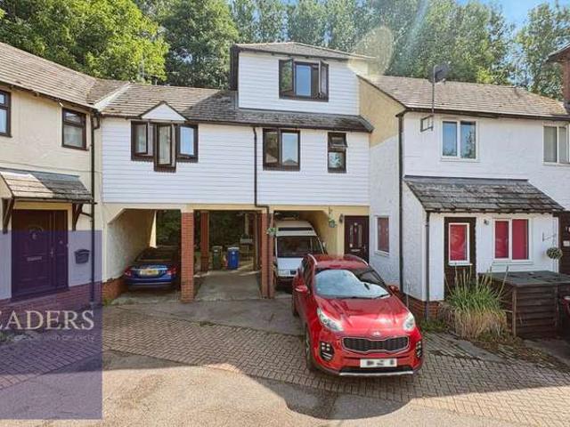 2 Bedroom Property