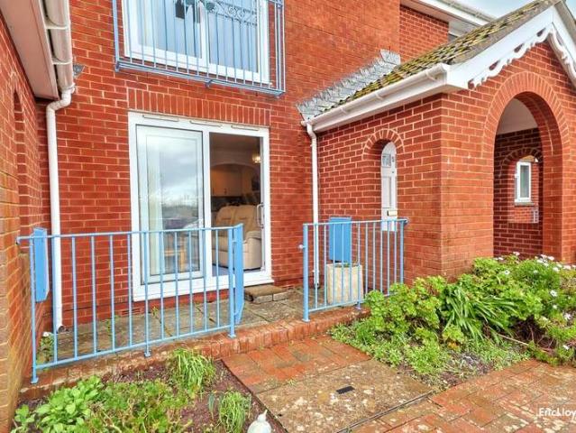 2 Bedroom Property