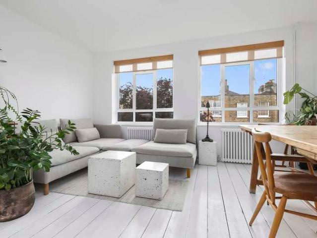 2 Bedroom Property