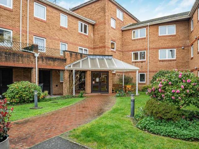 2 Bedroom Property