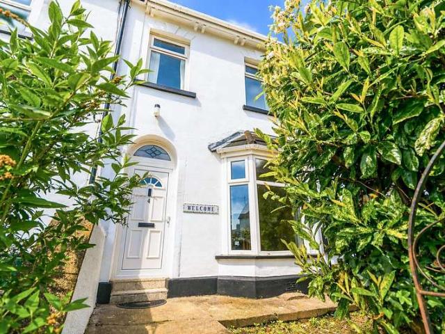 2 Bedroom Property