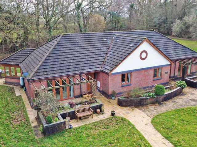 2 Bedroom Property