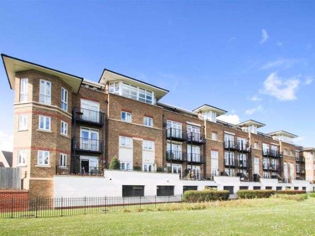 2 Bedroom Property