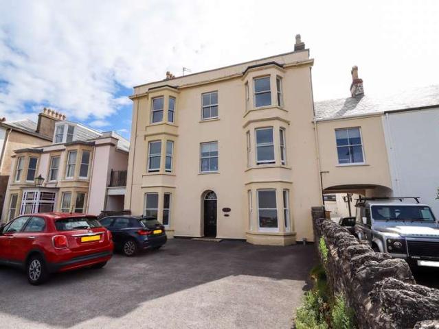 2 Bedroom Property
