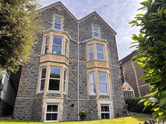2 Bedroom Property