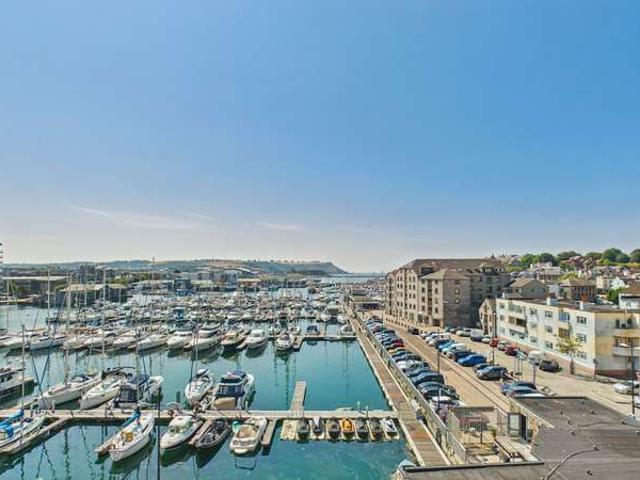 2 Bedroom Apartment Flat