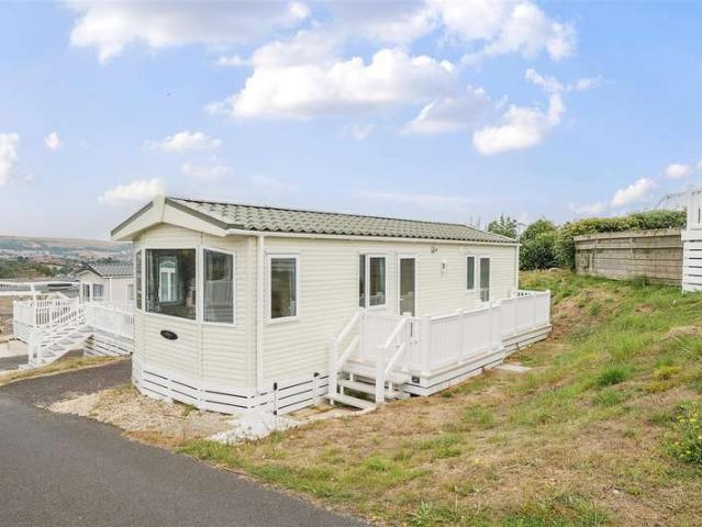 2 Bedroom Bungalow