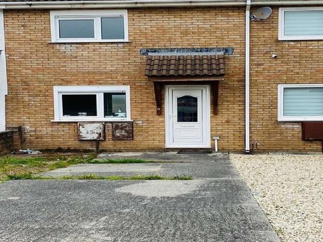 2 Bedroom Property