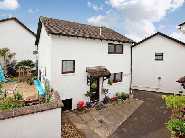 2 Bedroom Property