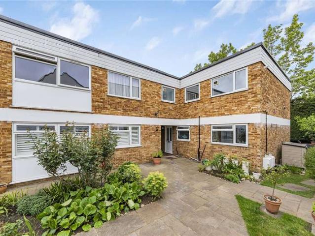 2 Bedroom Property