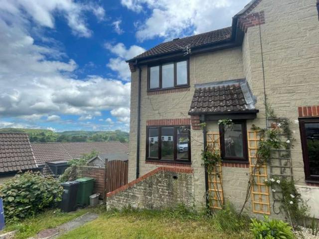 2 Bedroom Property