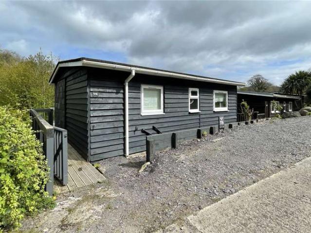 2 Bedroom Property