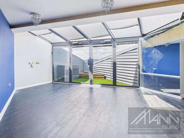 2 Bedroom Property