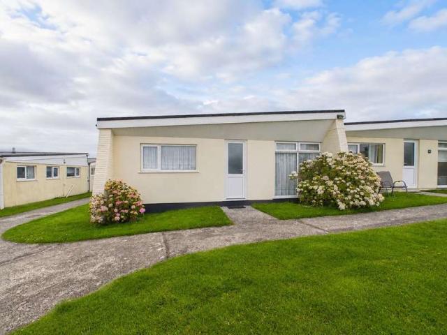 2 Bedroom Property