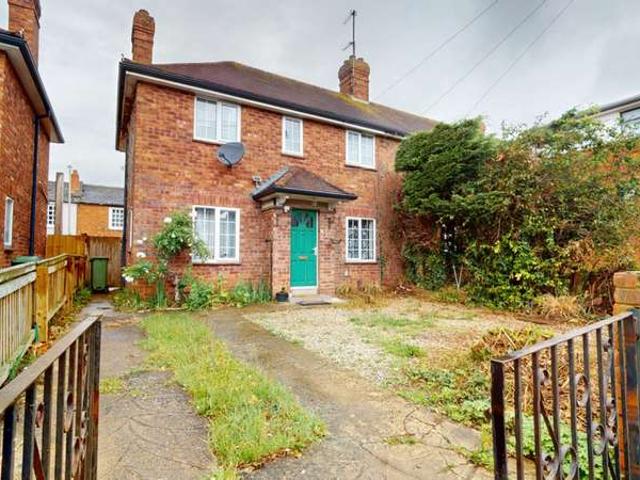 2 Bedroom Property