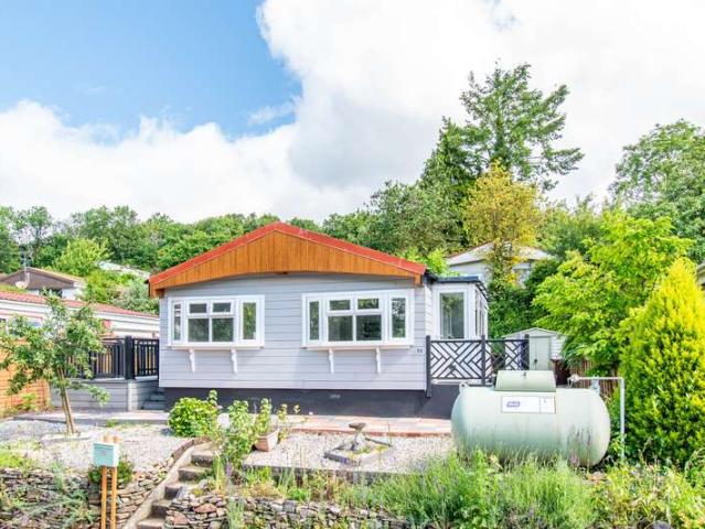 2 Bedroom Property