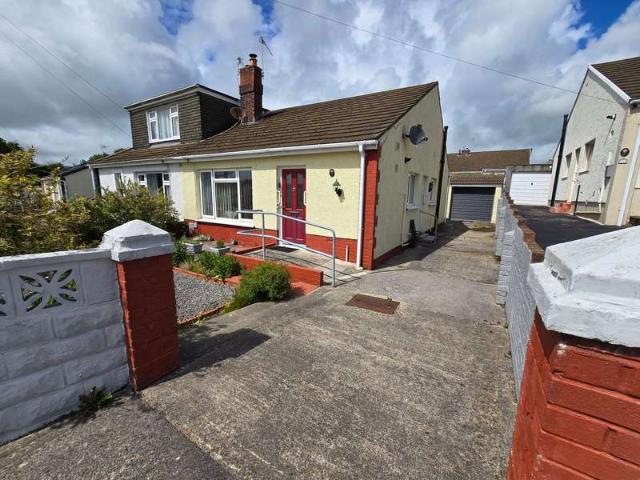 2 Bedroom Property