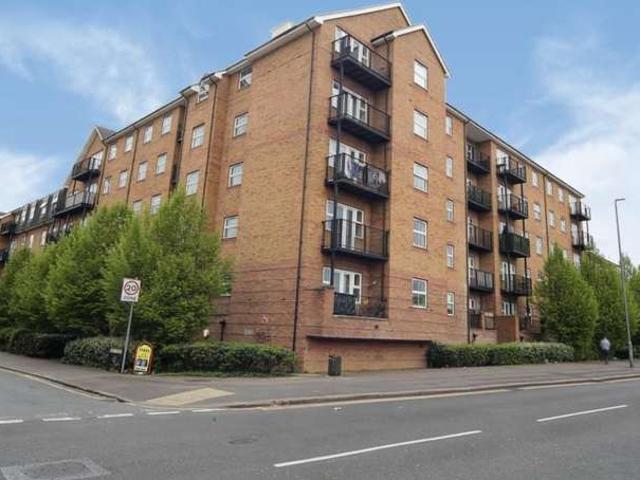 2 Bedroom Property