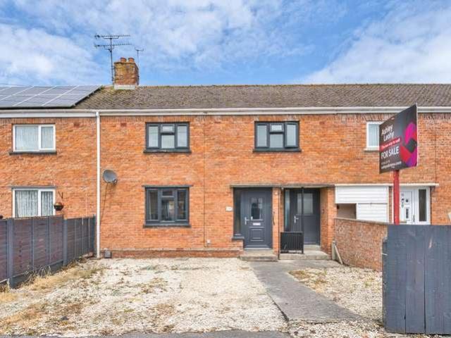 2 Bedroom Property