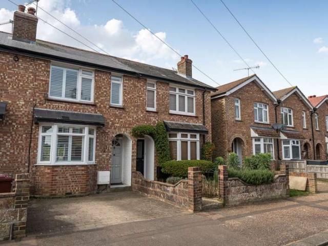 2 Bedroom Property