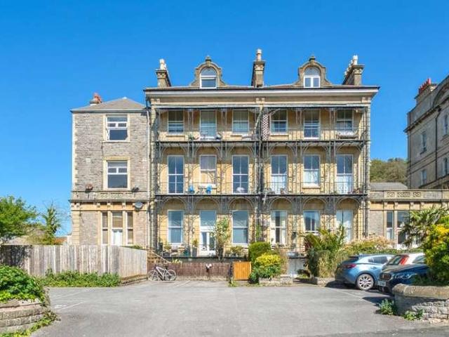 2 Bedroom Property