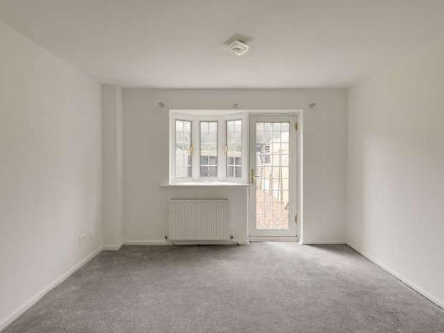 2 Bedroom Property