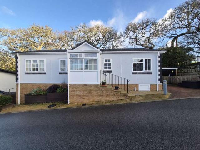 2 Bedroom Property
