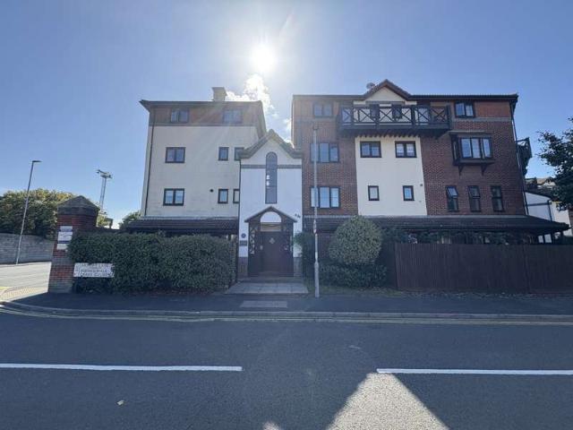 2 Bedroom Property
