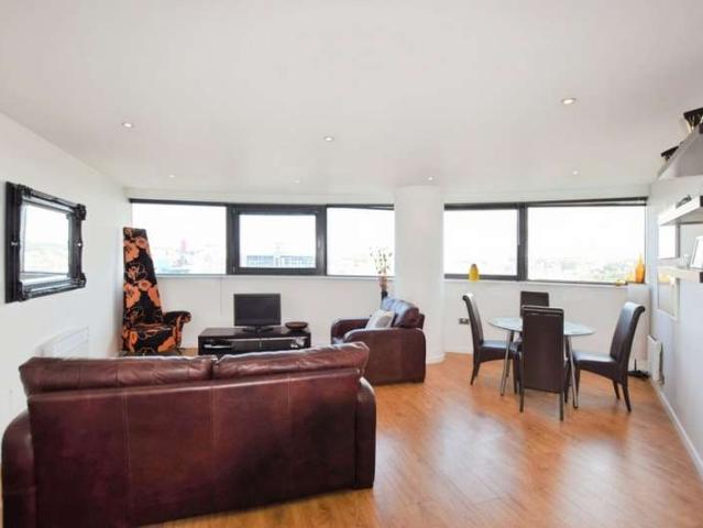 2 Bedroom Property