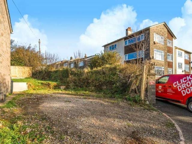 2 Bedroom Property