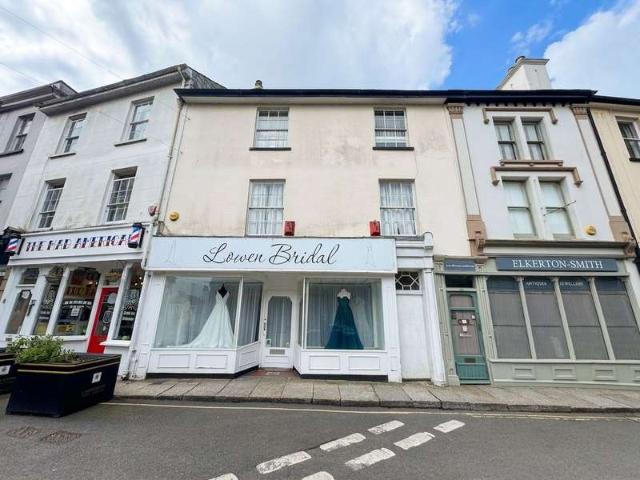 2 Bedroom Property