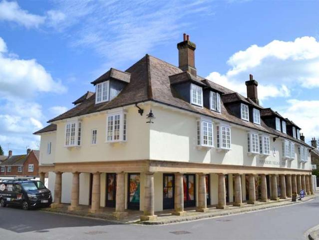 2 Bedroom Property