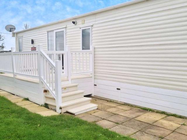 2 Bedroom Property