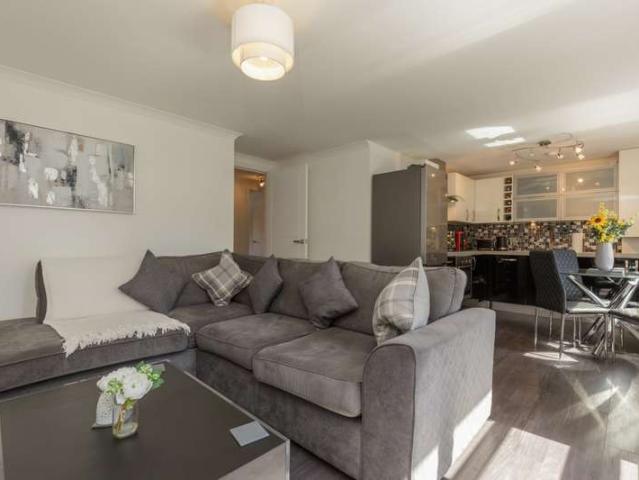 2 Bedroom Property