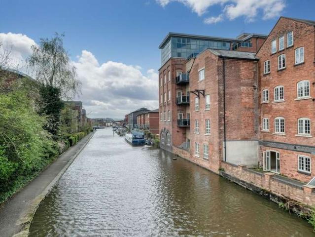 2 Bedroom Property