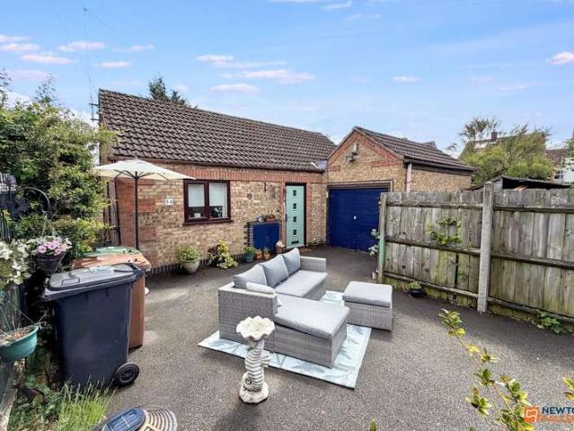2 Bedroom Property