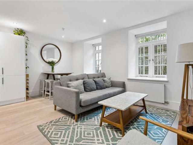 2 Bedroom Property