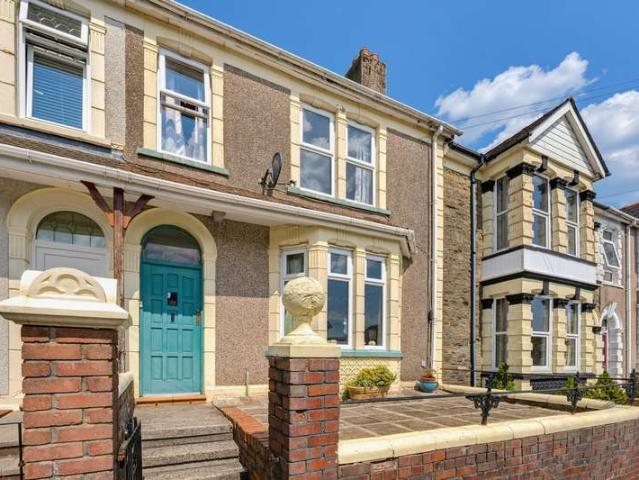 2 Bedroom Property