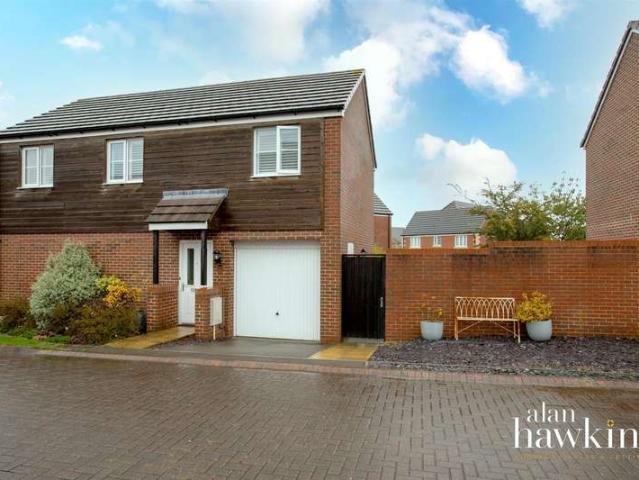 2 Bedroom Detached House